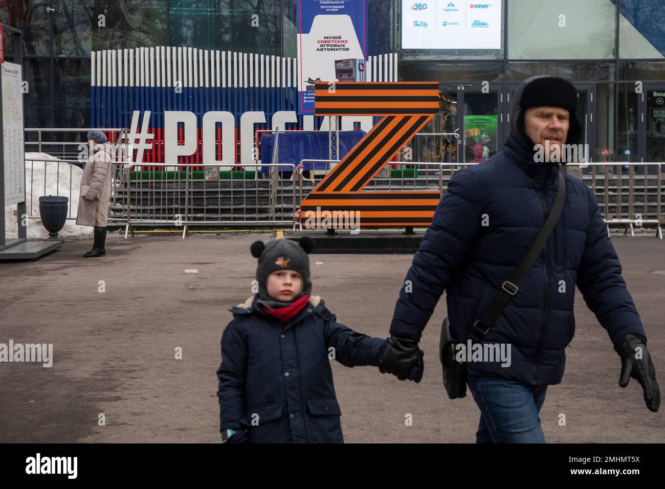 Z flag russia child hi-res stock photography and images - Alamy