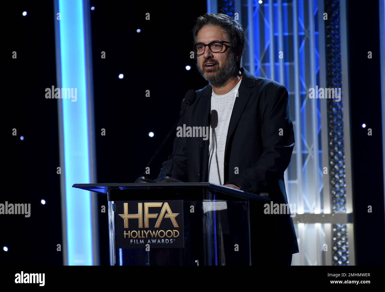 Ray Romano presents the Hollywood breakout actor award at the 23rd ...