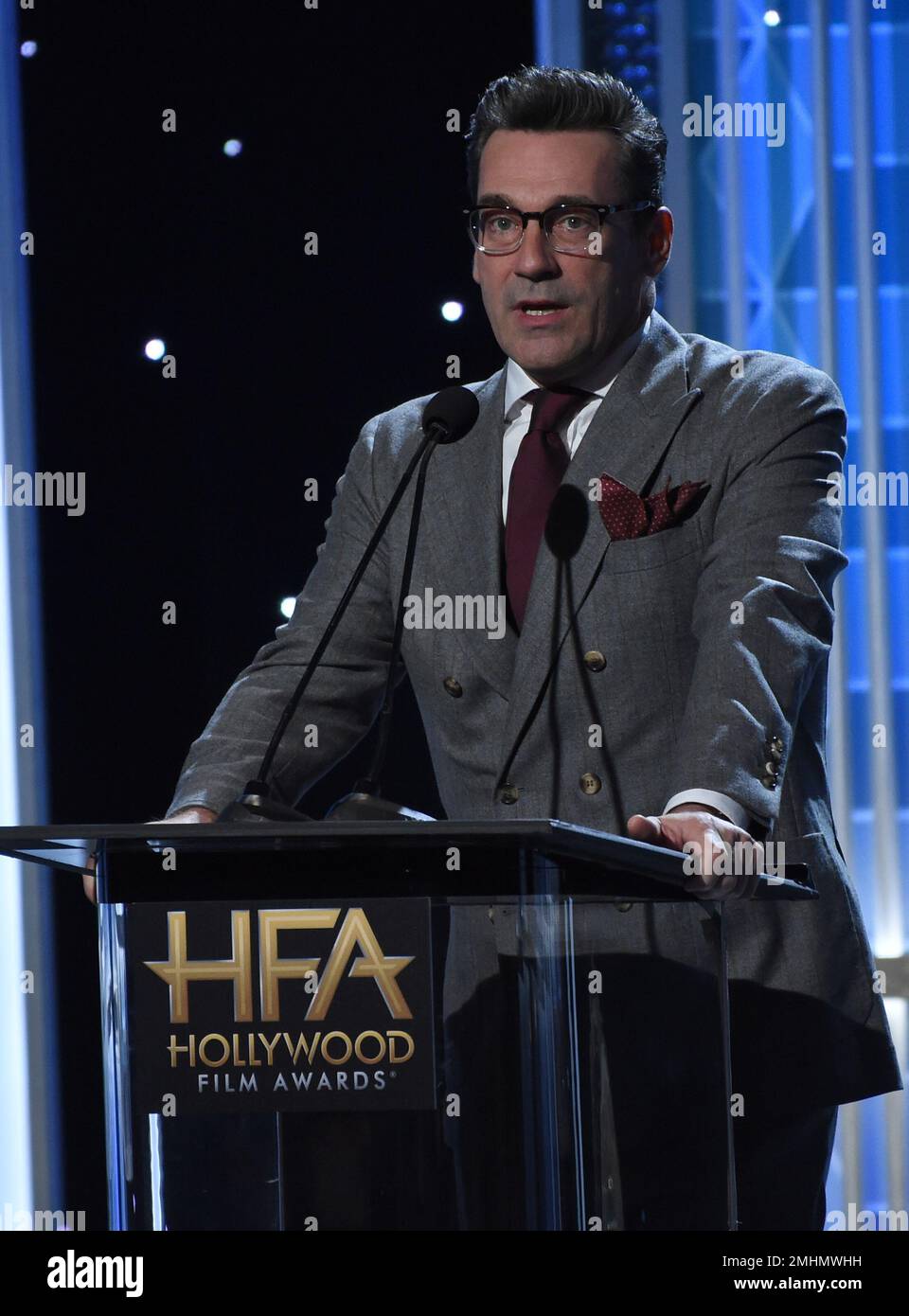 Jon Hamm presents the Hollywood screenwriter award at the 23rd annual ...
