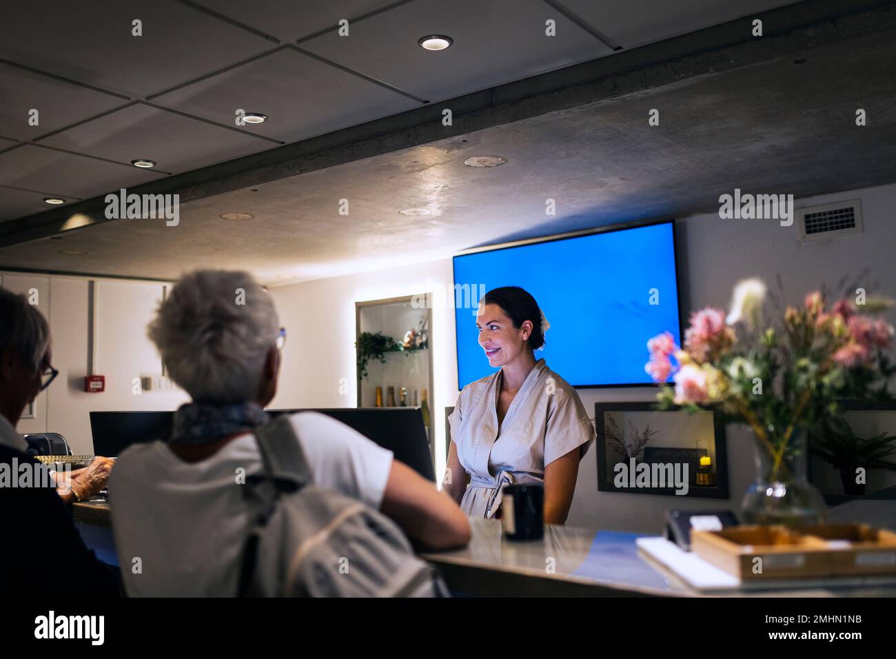 Customer spa hi-res stock photography and images - Alamy