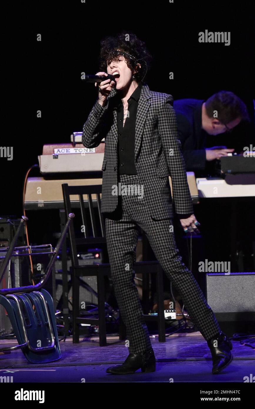 LP performs onstage during the Back 2 School Class of 2019 Benefit at ...