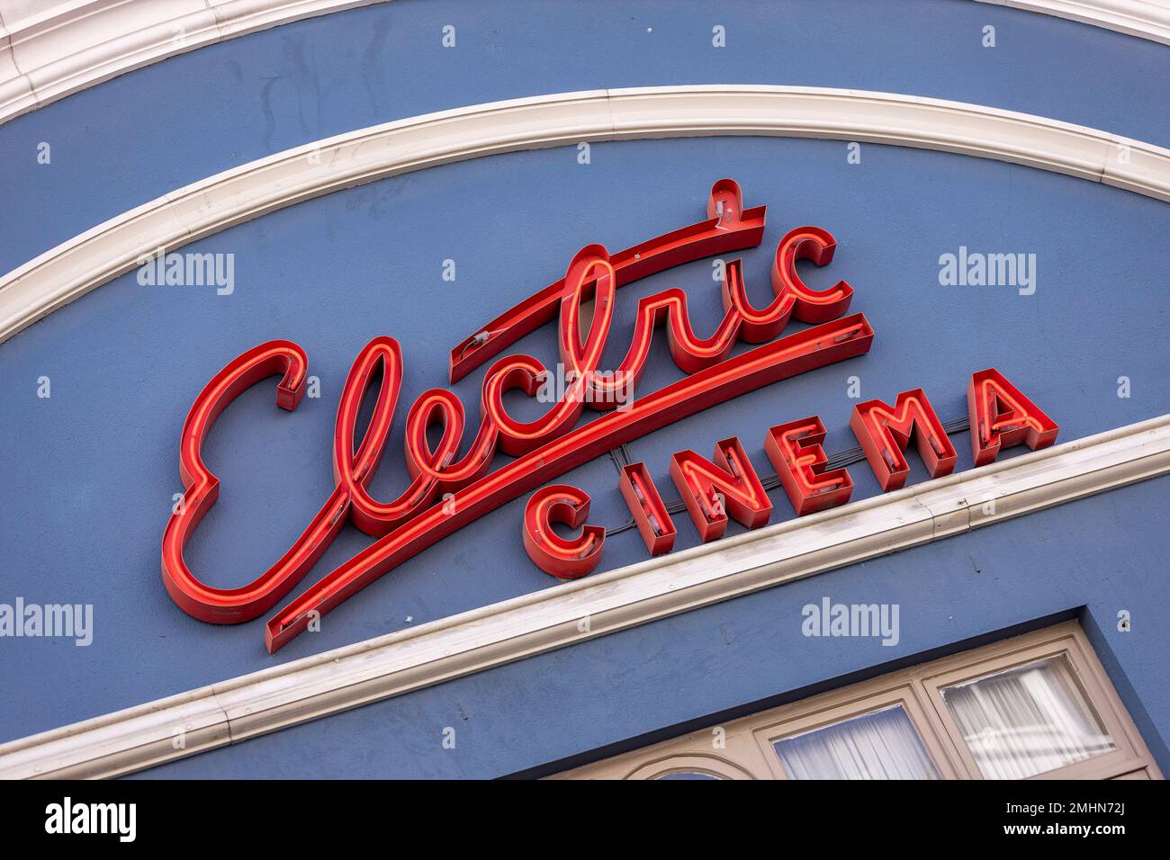 Kilburn market hi-res stock photography and images - Alamy