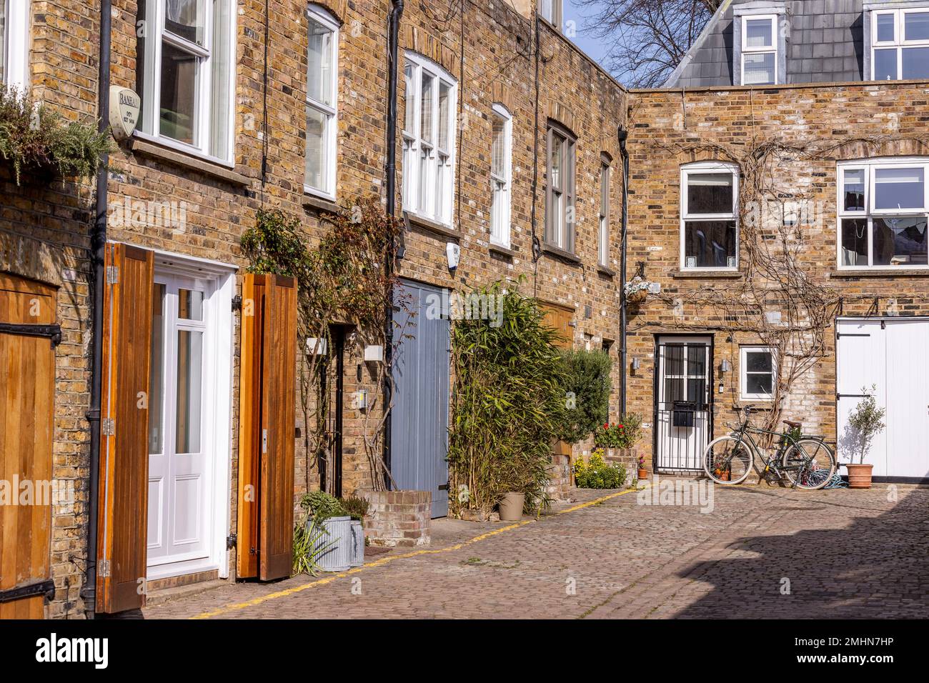 Kilburn local area shoot, London, England, UK Stock Photo - Alamy