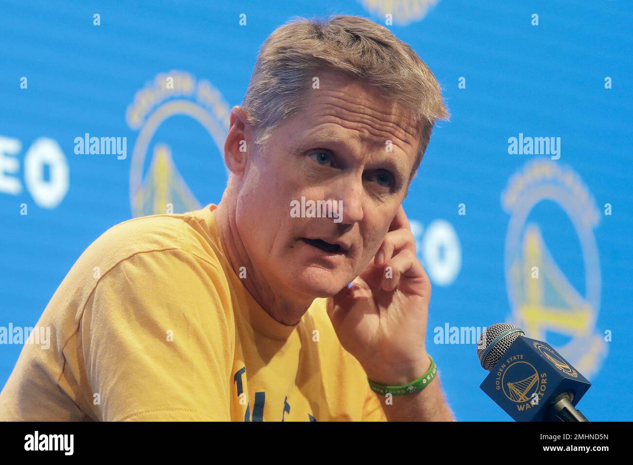 Golden State Warriors coach Steve Kerr speaks at a news conference ...