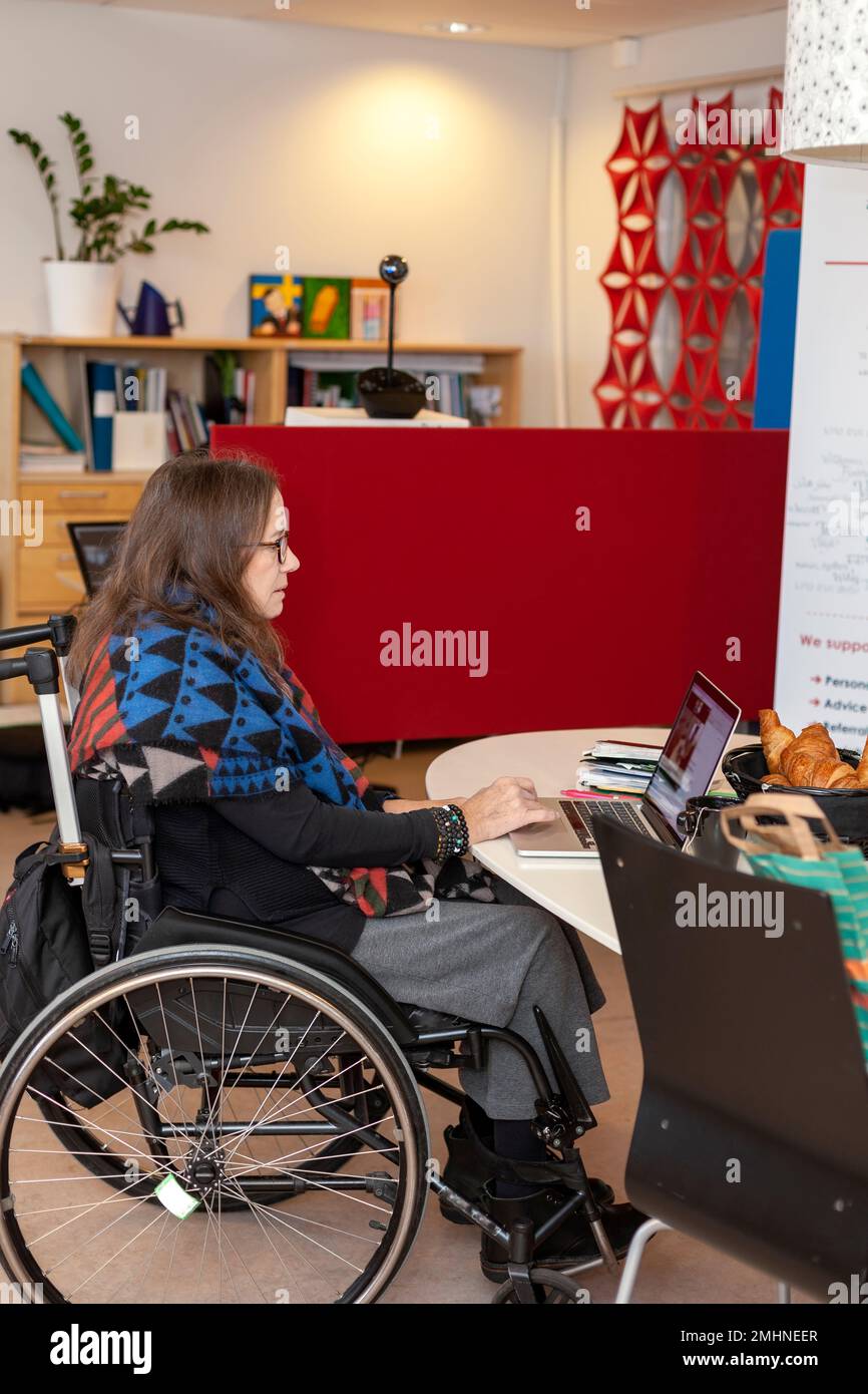 Workplace chair hi-res stock photography and images - Alamy