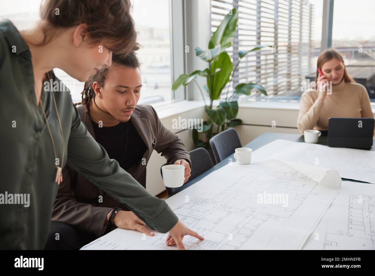 Office work activity hi-res stock photography and images - Alamy