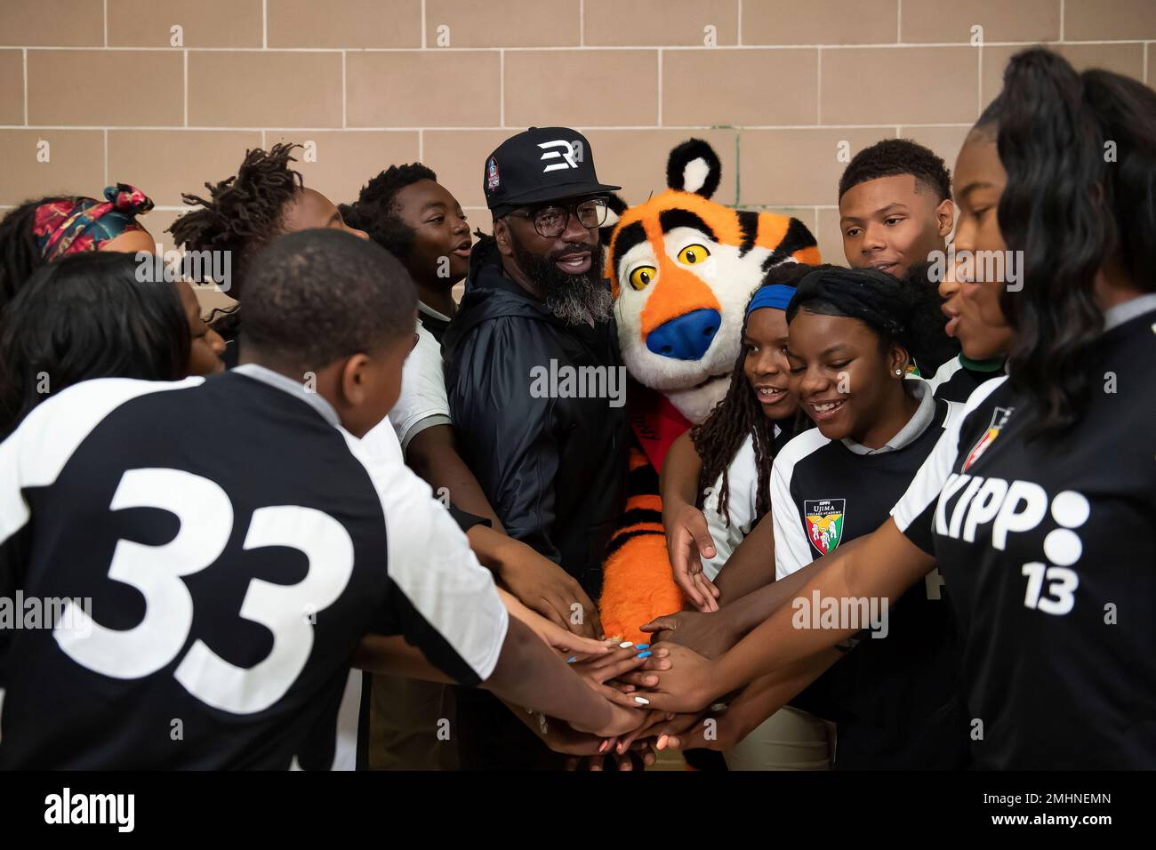 IMAGES DISTRIBUTED FOR KELLOGS FROSTED FLAKES- Ed Reed, Pro Football ...