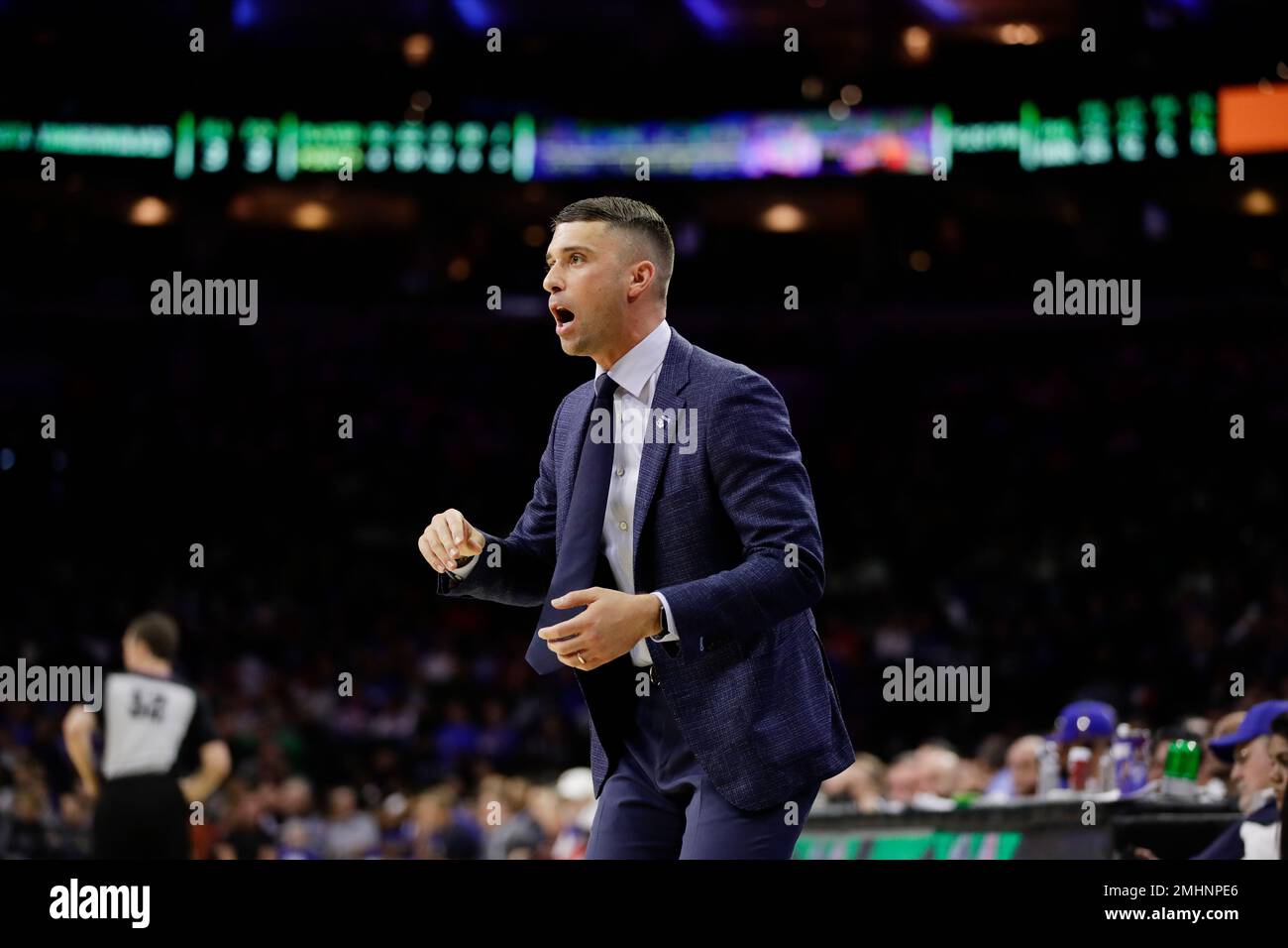 Minnesota Timberwolves head coach Ryan Saundners in action during an ...