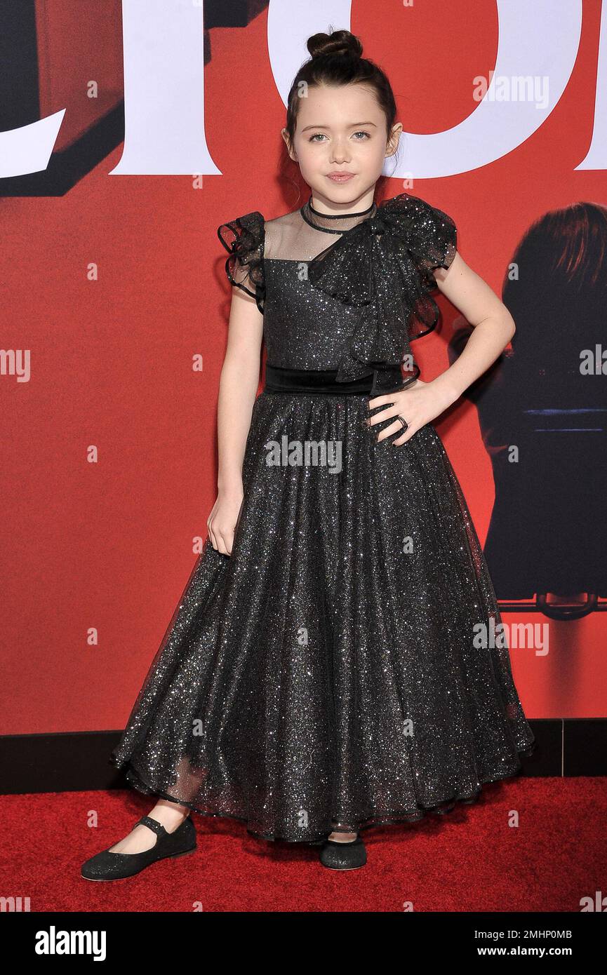 Violet McGraw attends the LA premiere of "Doctor Sleep" at the Regency ...