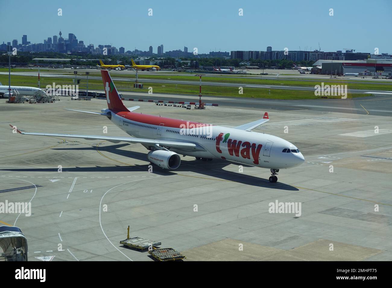 T'way aircraft arriving Kingsford Smith Airport, Sydney, Australia ...