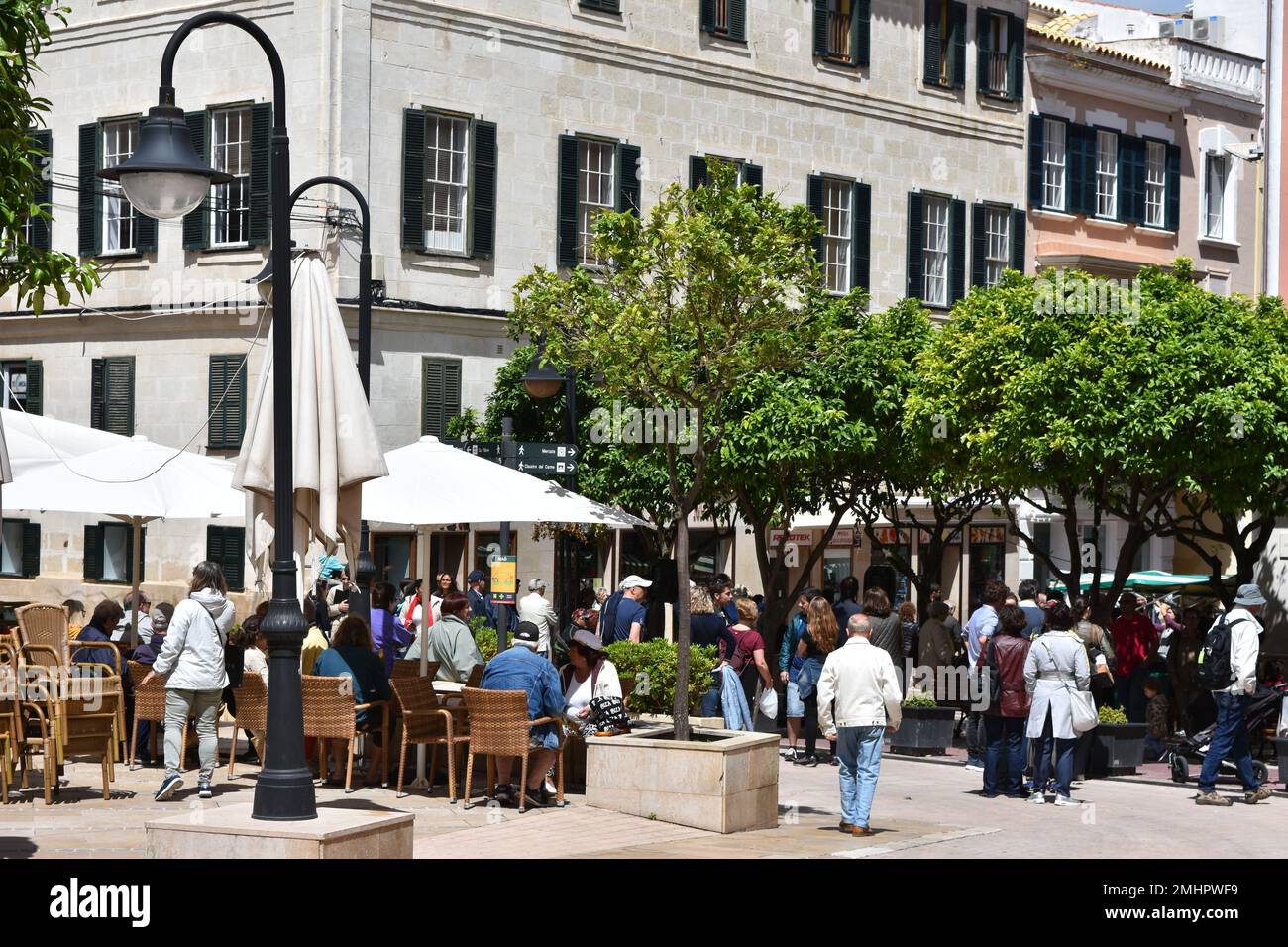 Shopping mahon hi-res stock photography and images - Alamy
