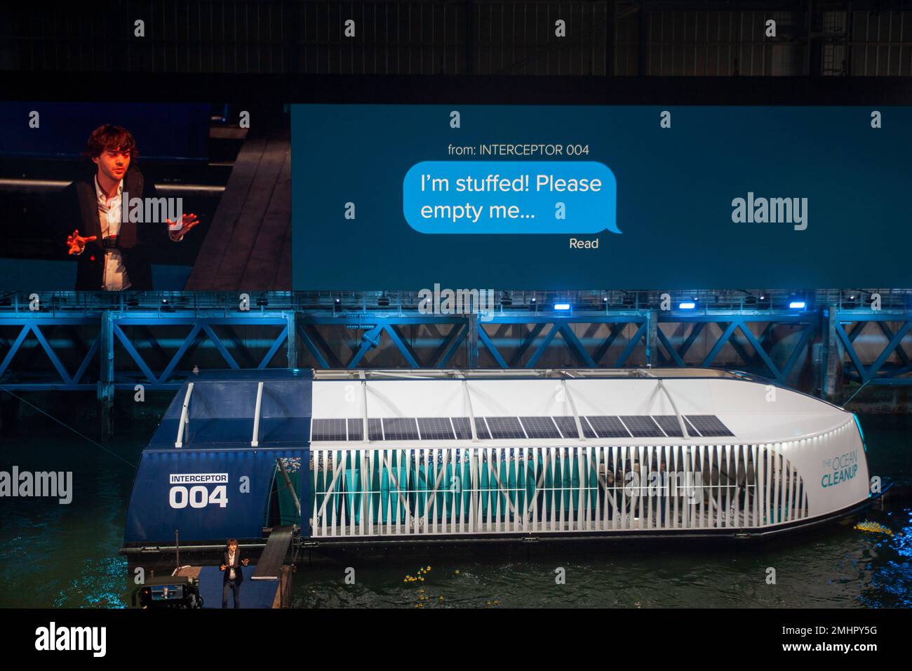 Young Dutch inventor Boyan Slat, bottom left, and on screen left ...