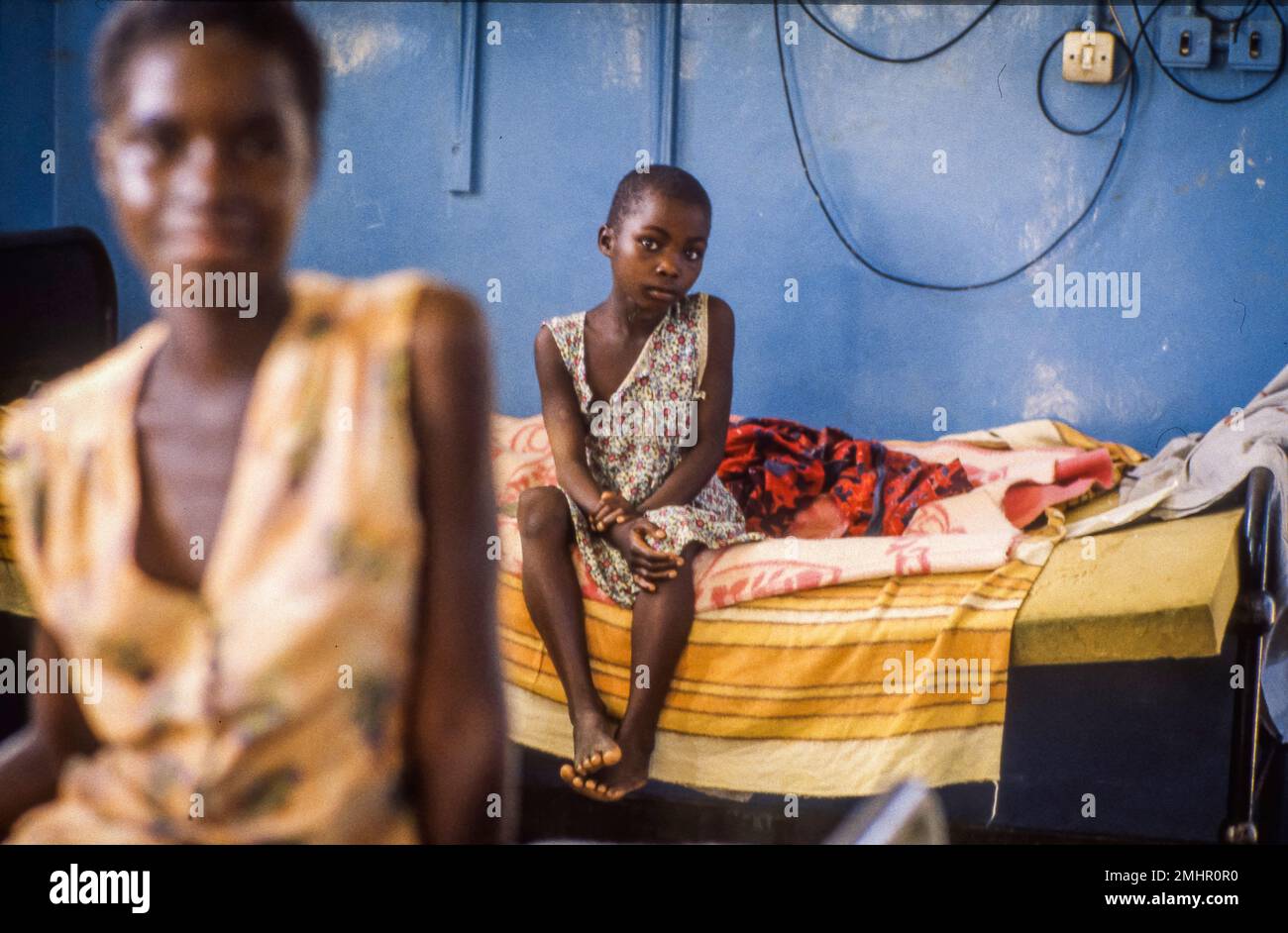 Africa child hospital hi-res stock photography and images - Alamy