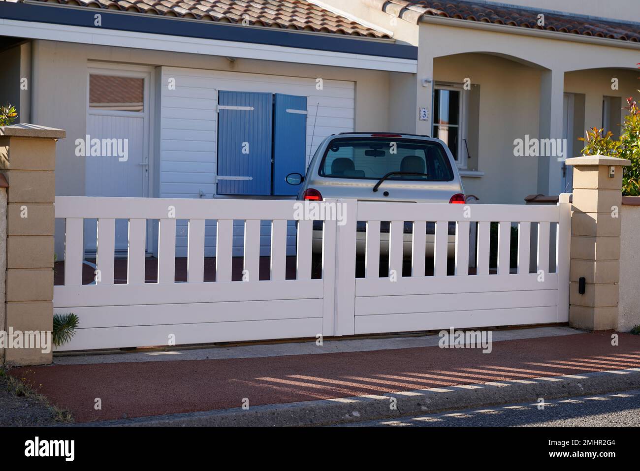 Plastic gate hi-res stock photography and images - Alamy