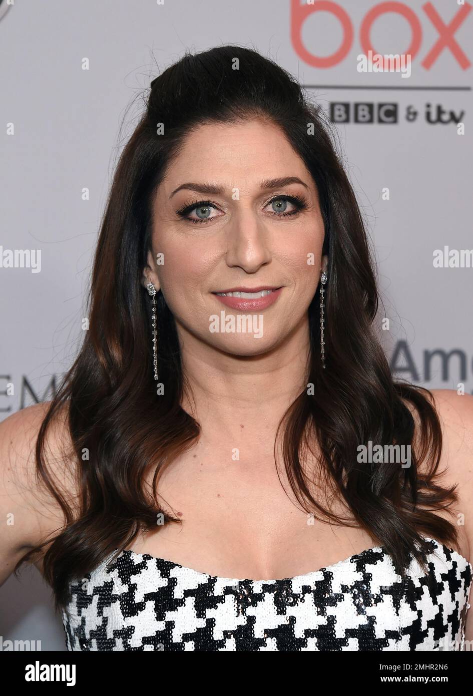 Chelsea Peretti Arrives At The Bafta Los Angeles Britannia Awards At