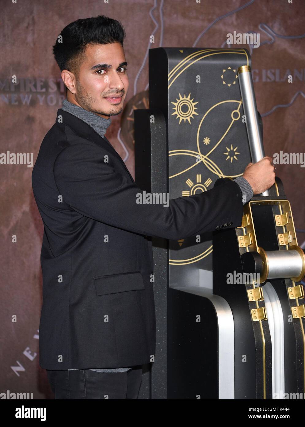 British singer-songwriter Arjun visits the Empire State Building for ...