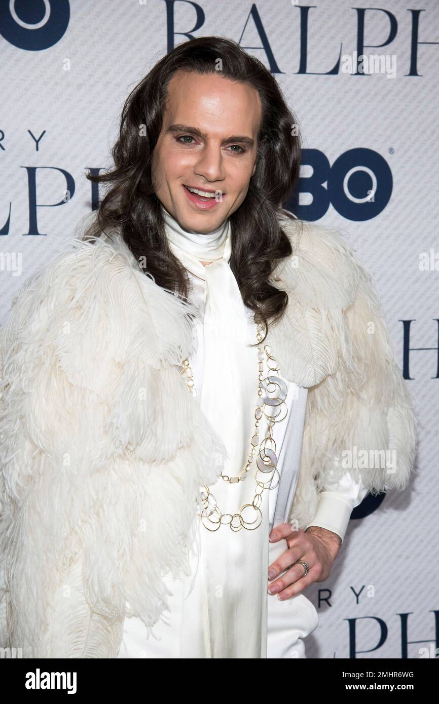 Jordan Roth attends the world premiere of HBO Documentary Films' "Very ...