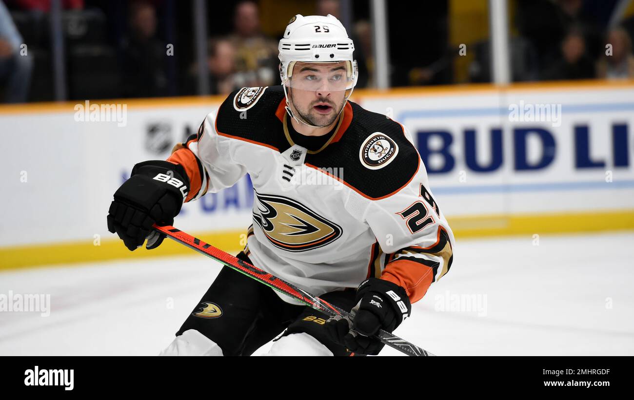 Anaheim Ducks center Devin Shore (29) plays against the Nashville ...