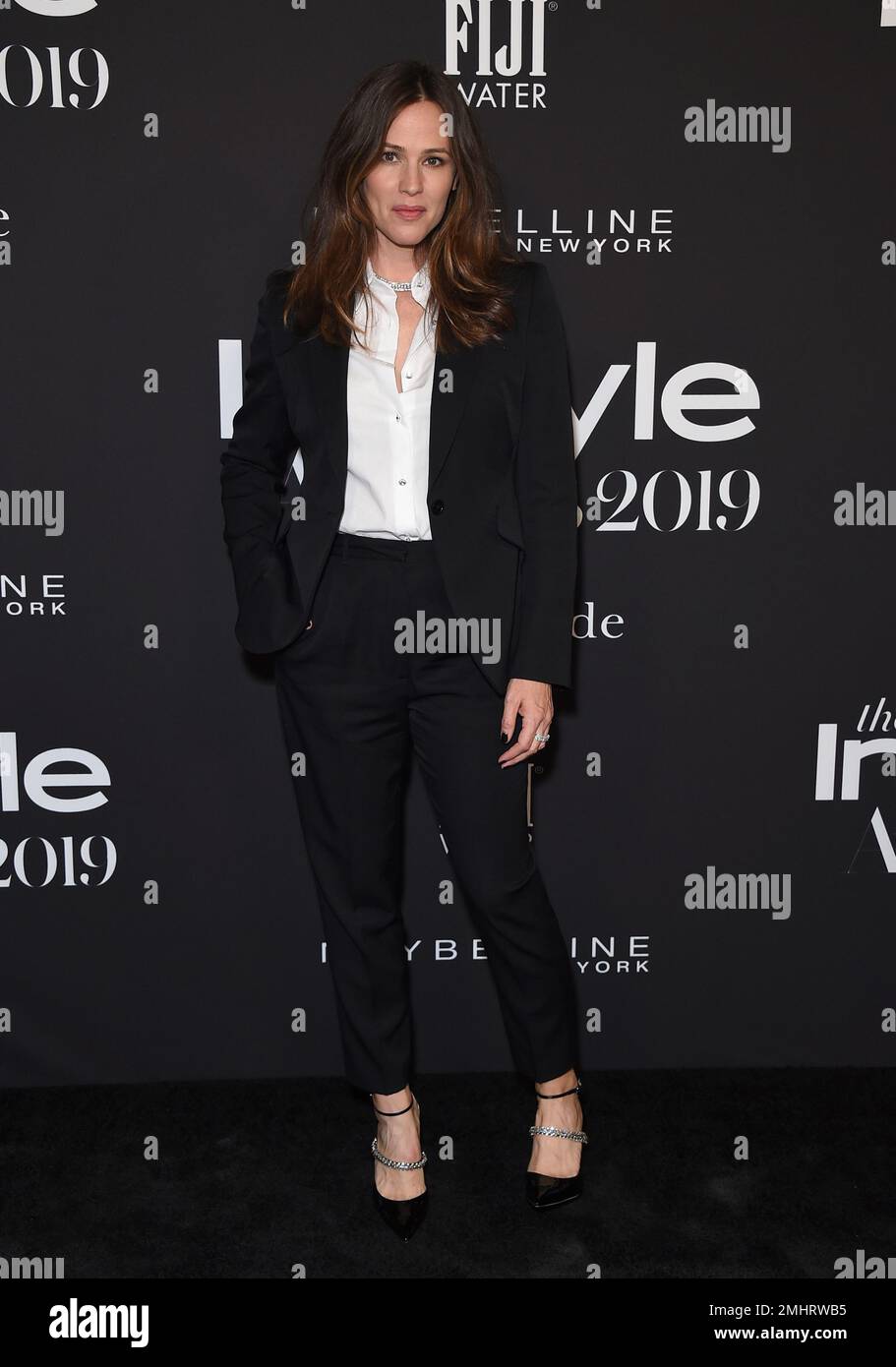 Jennifer Garner arrives at the 5th annual InStyle Awards on Monday, Oct ...