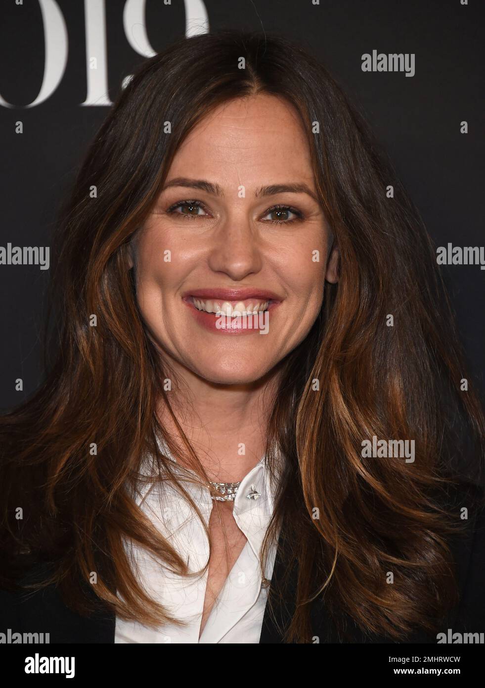 Jennifer Garner arrives at the 5th annual InStyle Awards on Monday, Oct ...