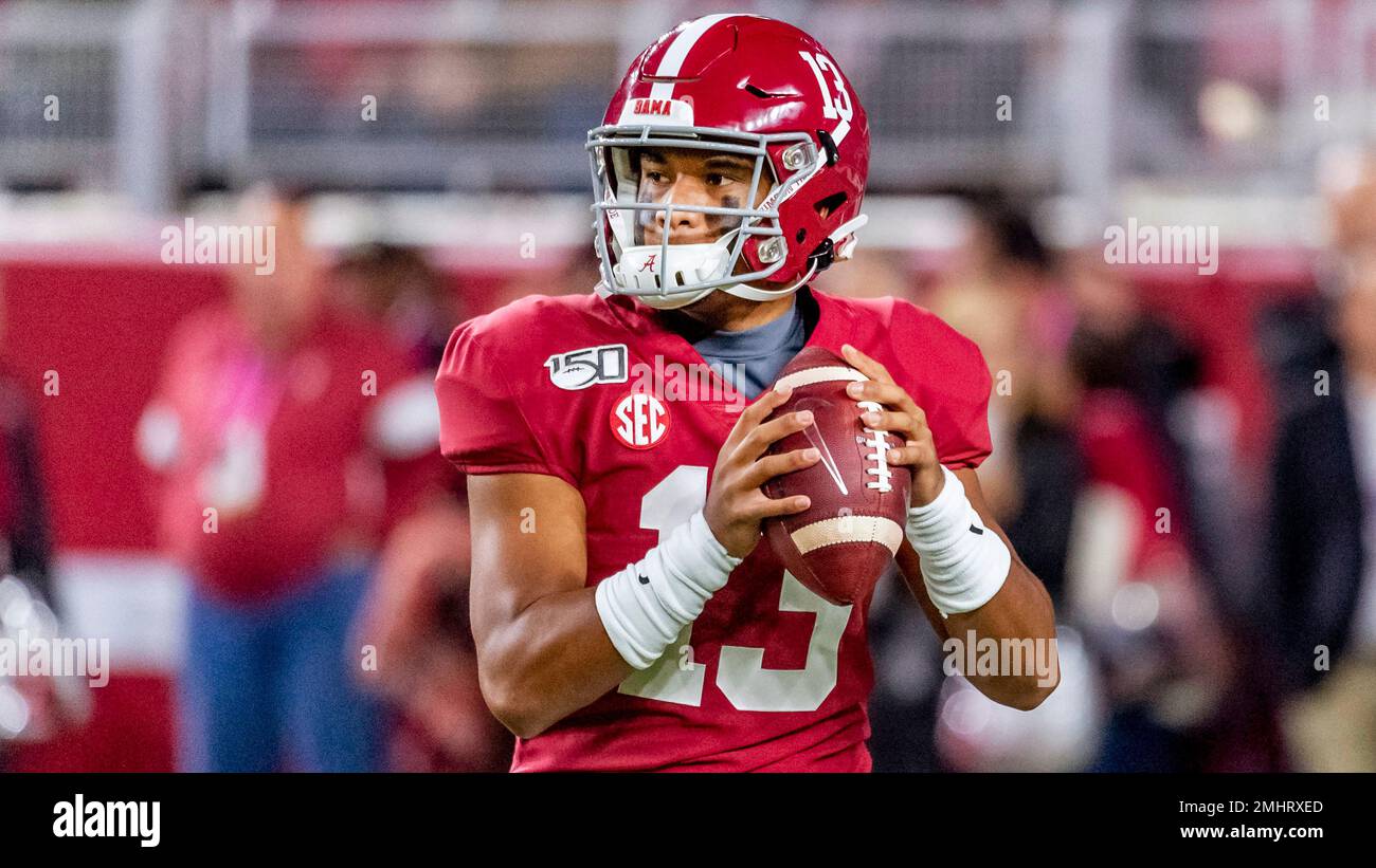 Alabama quarterback Tua Tagovailoa (13) warms up before an NCAA college ...
