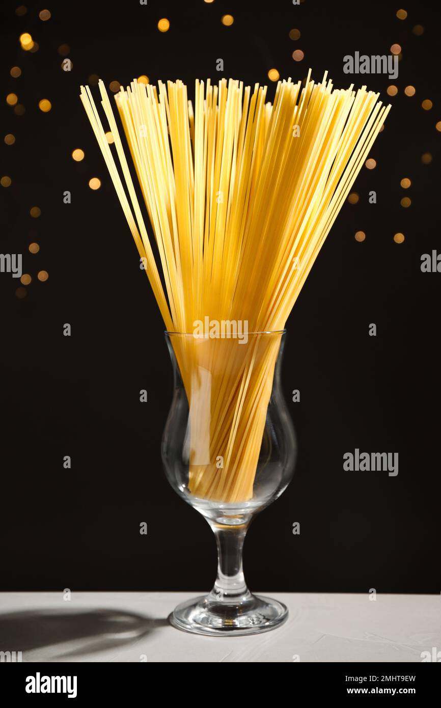 Uncooked Spaghetti Tower