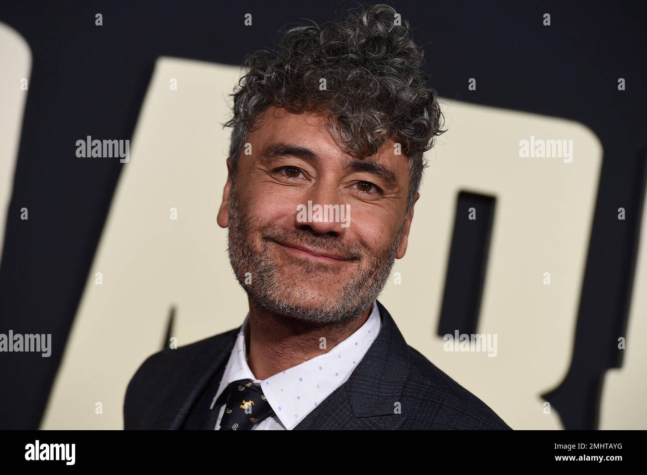 Director/writer/producer Taika Waititi arrives at the Los Angeles ...