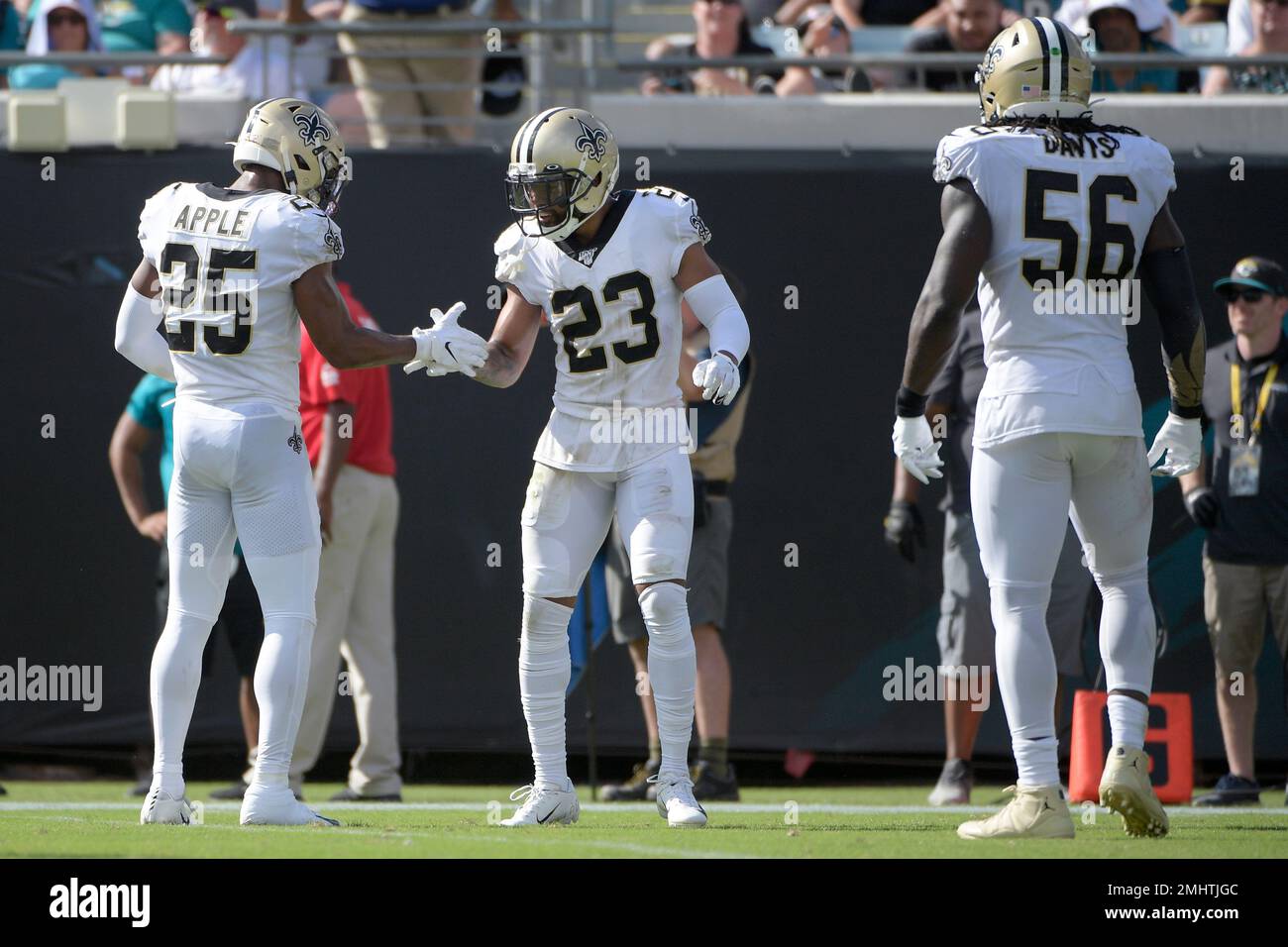 New Orleans Saints cornerback Eli Apple (25) and cornerback Marshon ...