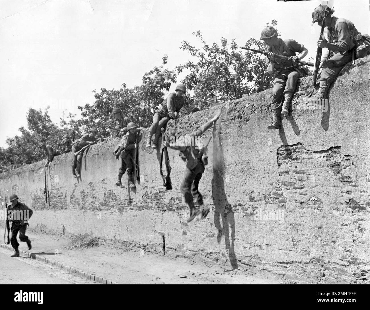 In this photo provided by the U.S. Army Signal Corps, American ...