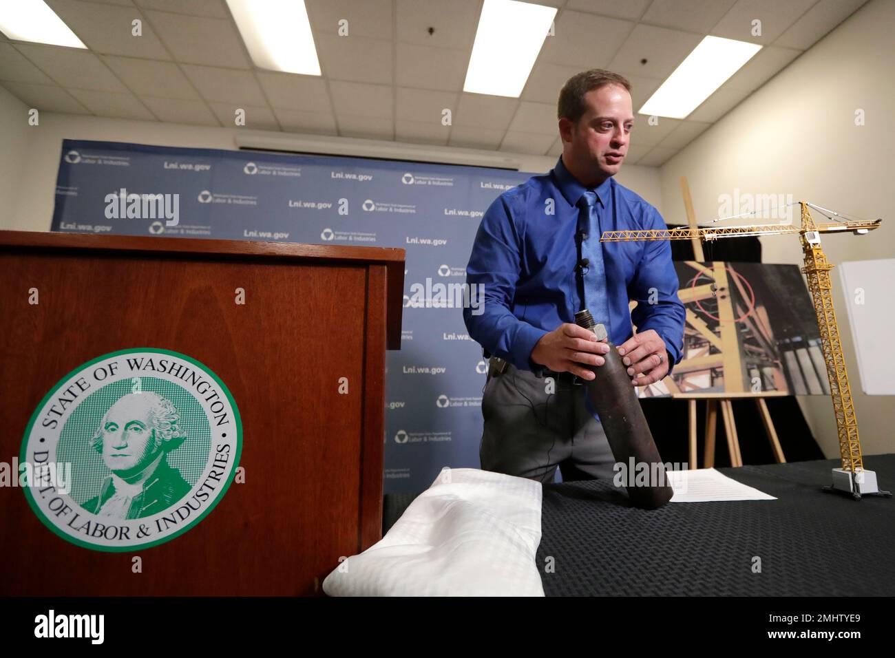 Brian Haight, Crane Program manager for Washington state's Department ...