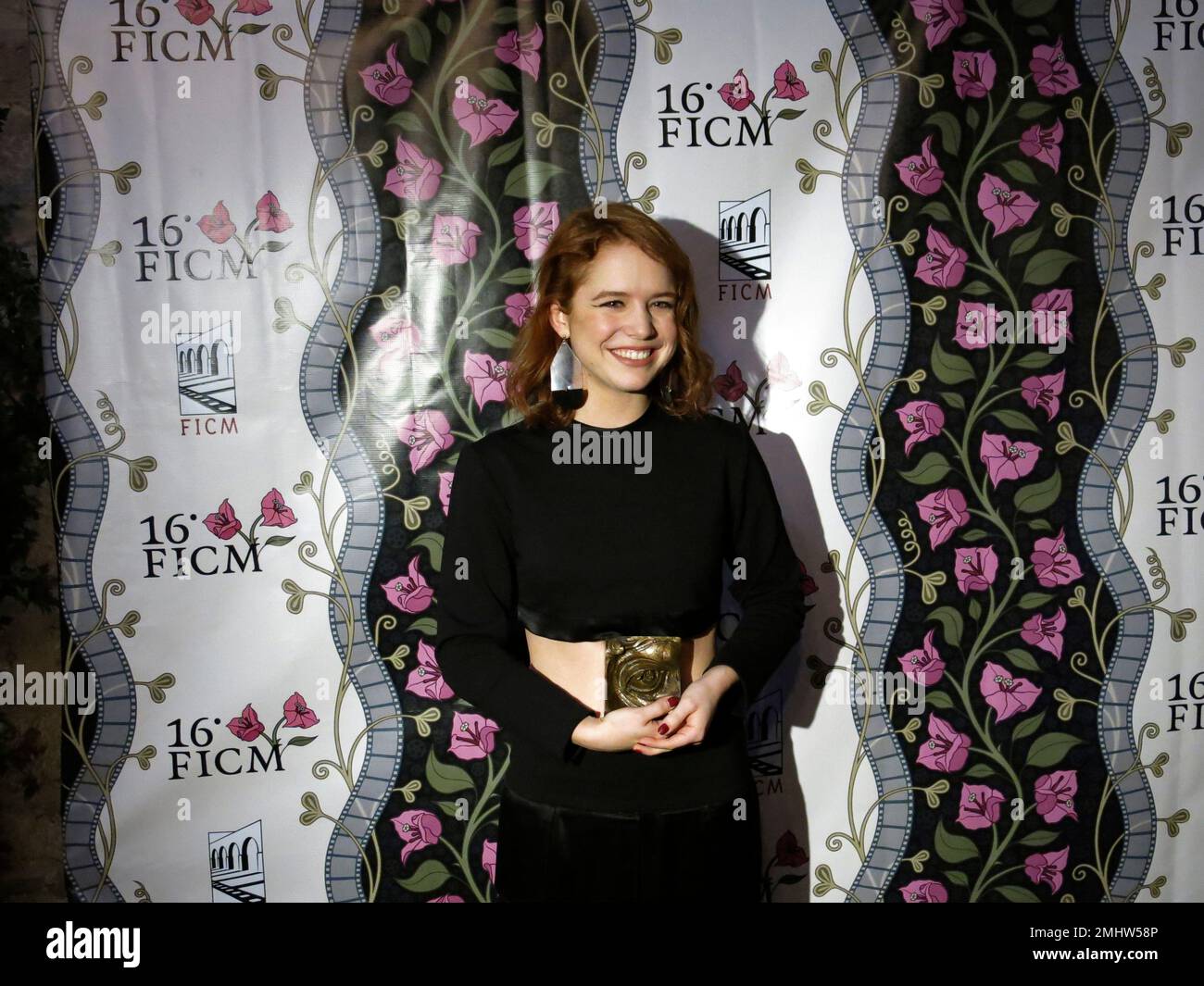 Mexican actress Naian Gonzalez Norvind poses with her Best Actress ...
