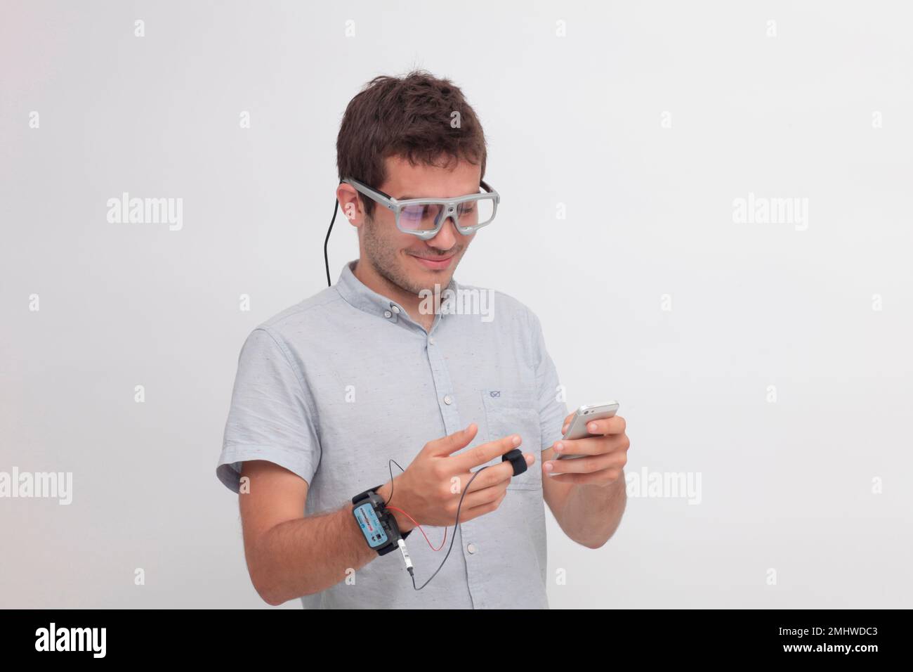 IMAGE DISTRIBUTED FOR SENSOMOTORIC INSTRUMENTS GMBH – This image ...