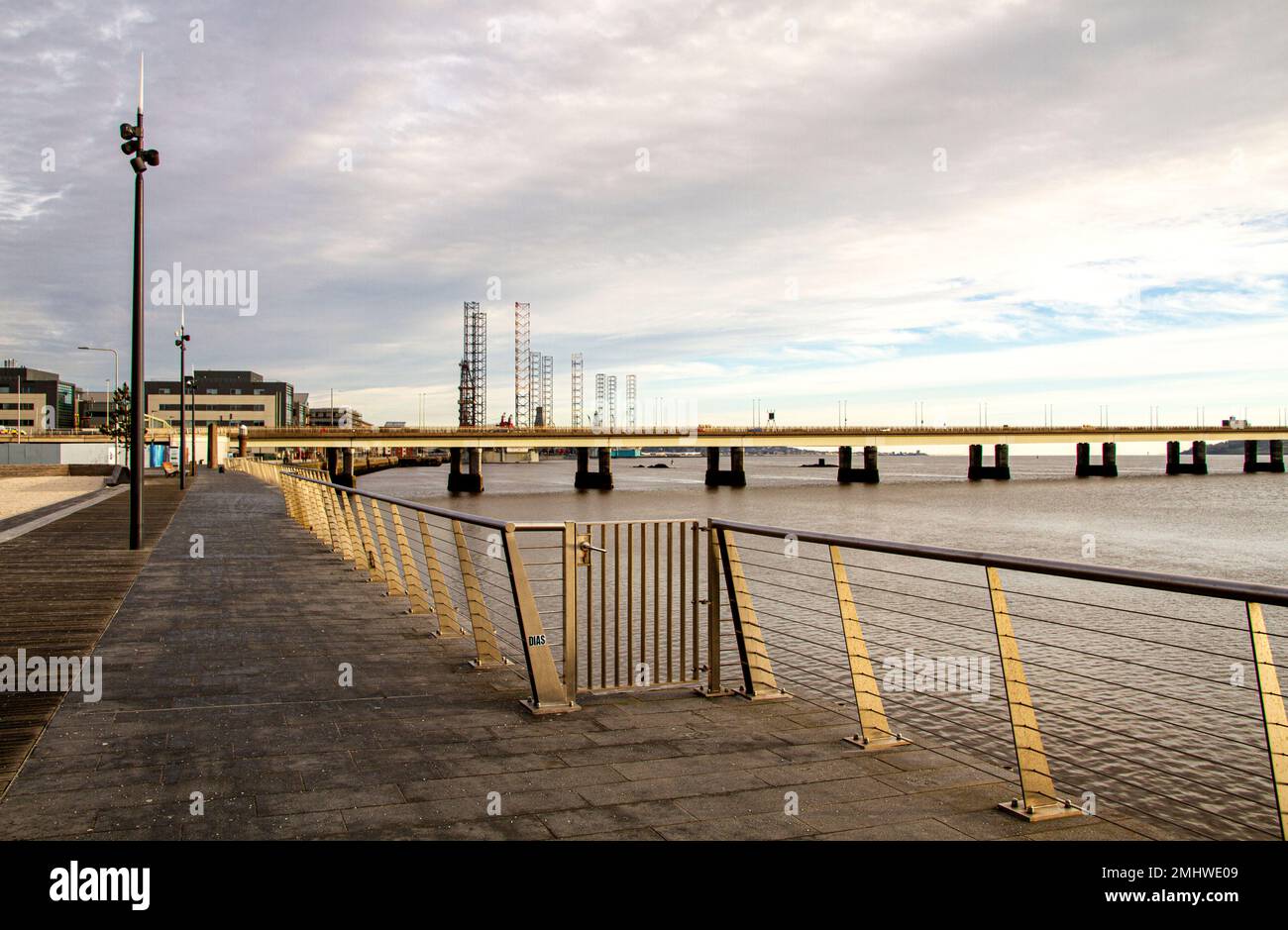 Dundee, Tayside, Scotland, UK. 27th Jan, 2023. UK Weather: Temperatures ...