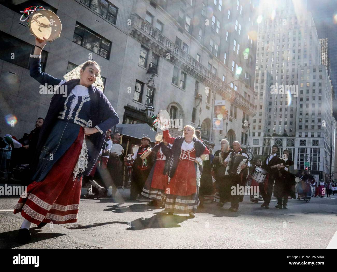 Cultural singers and folk dancers from Italy perform during the ...