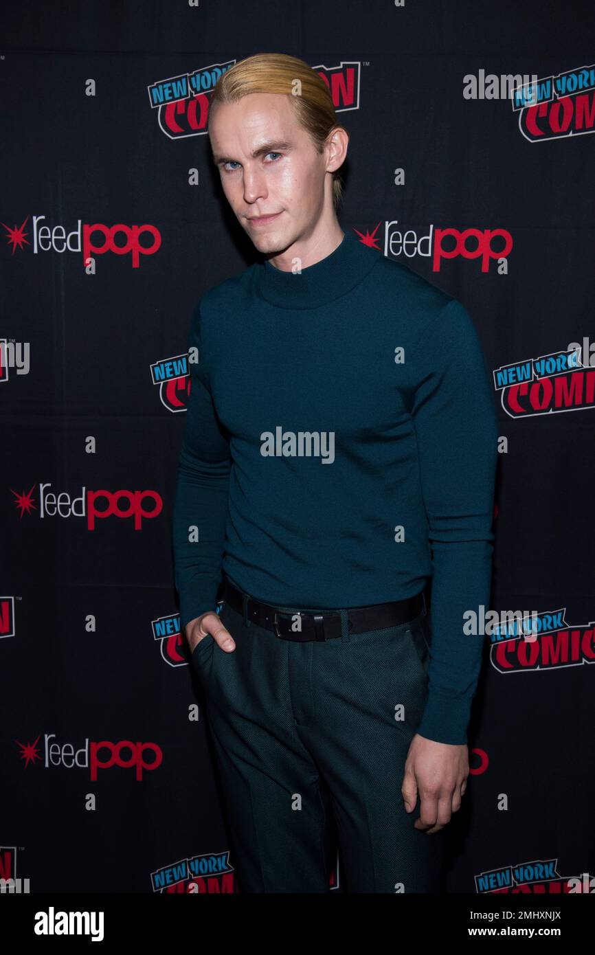 Rhys Wakefield attends New York Comic Con to promote Hulu's "Reprisal ...