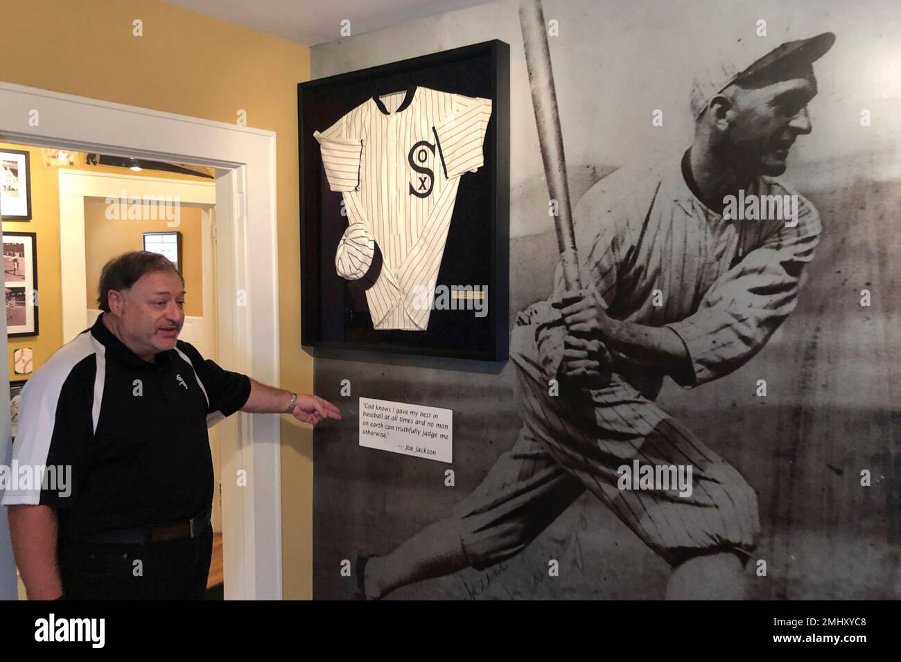 In this Sept. 29, 2019, photo, Michael Wallach, managing director of ...