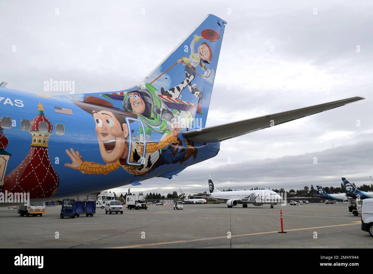 An Alaska Airlines Boeing 737-800 with a newly painted livery featuring ...