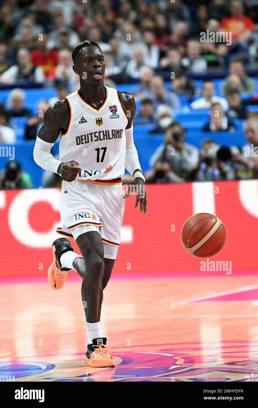 Berlin, Deutschland. 18th Sep, 2022. firo : 09/18/2022 basketball, FIBA ...