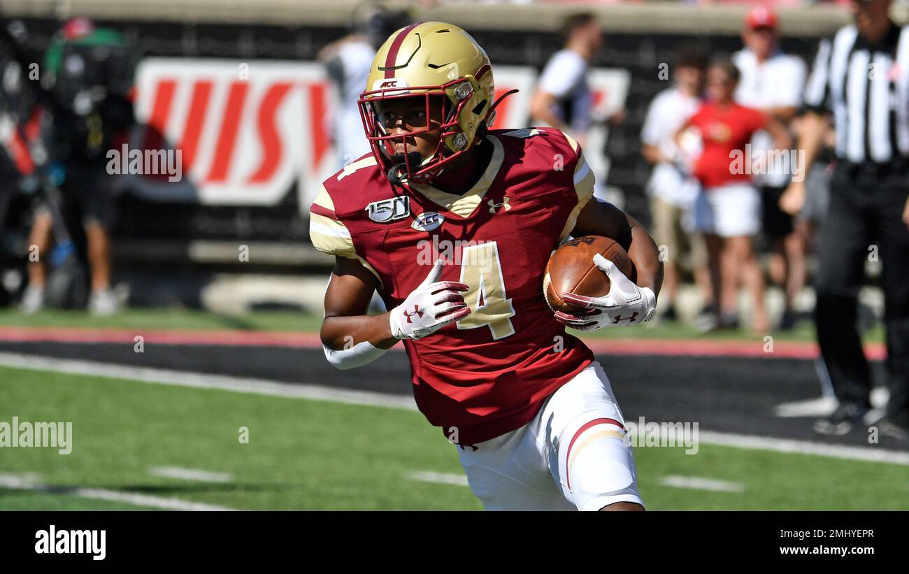 Boston College wide receiver Zay Flowers (4) in action during the first ...