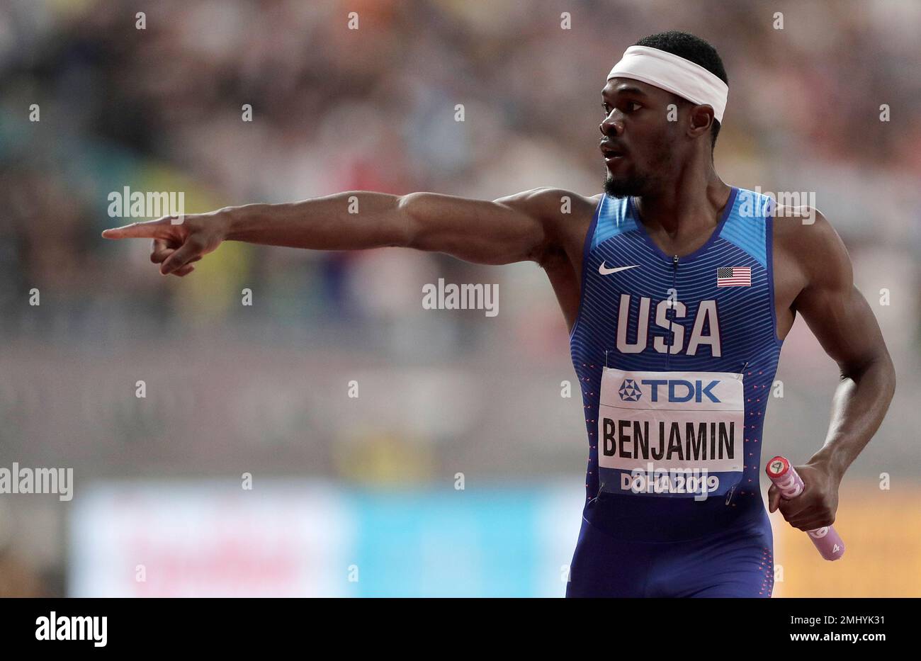Rai Benjamin of the United States anchors the team to the gold medal in ...