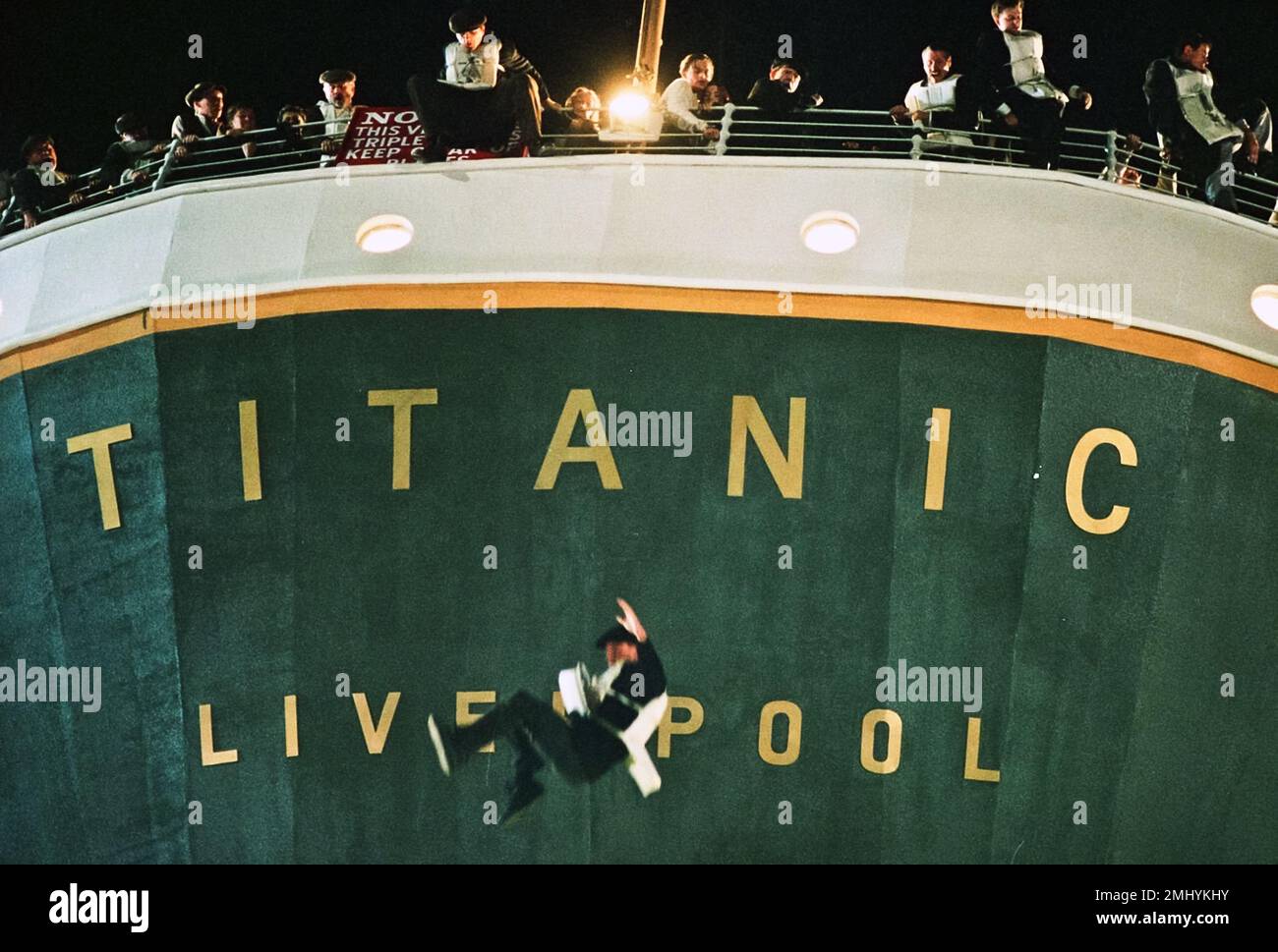 USA. A scene from the (C)Paramount Pictures movie: Titanic (1997 ...