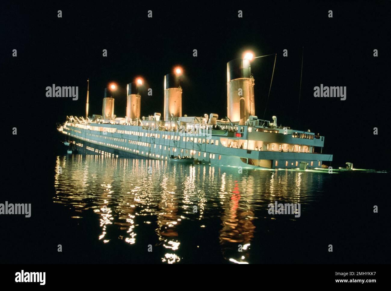 Titanic 1997 Image