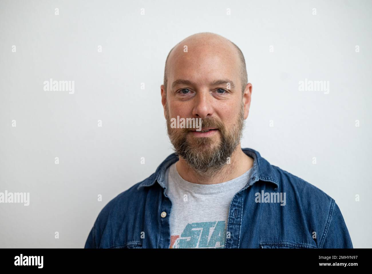 Munich, Germany. 27th Jan, 2023. Actor Stephan Zinner at the BR Press ...