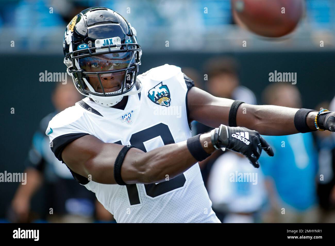 Jacksonville Jaguars wide receiver Chris Conley (18) warms up prior to ...