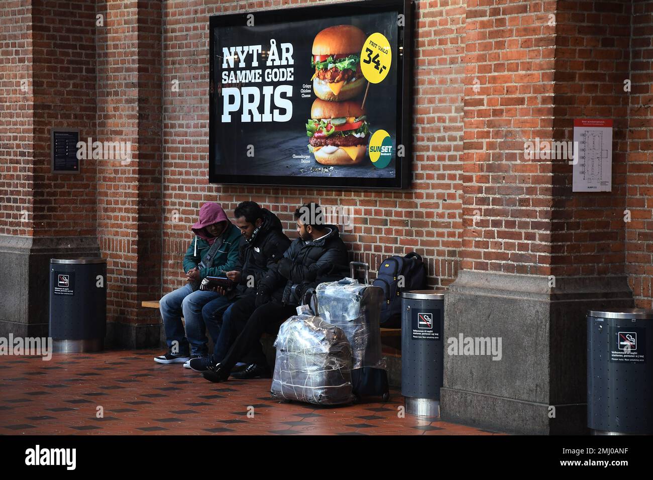 Food bollboard hi-res stock photography and images - Alamy