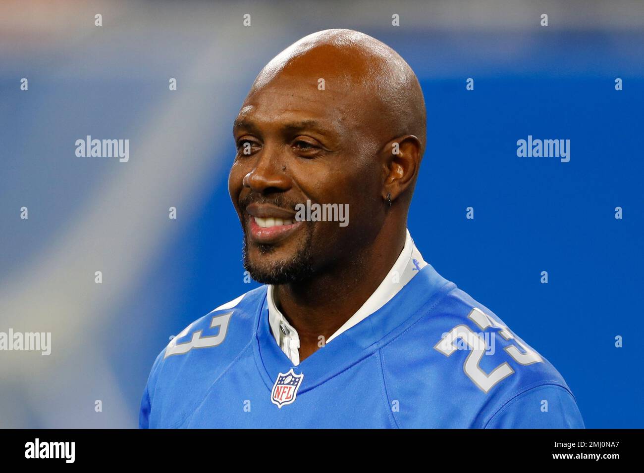 Former Detroit Lions returner Mel Gray appears at halftime during an ...