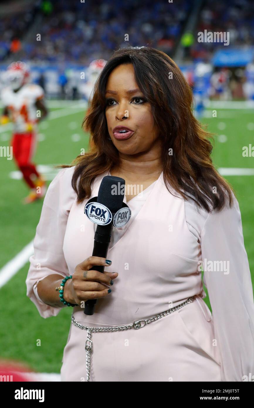 Pam Oliver