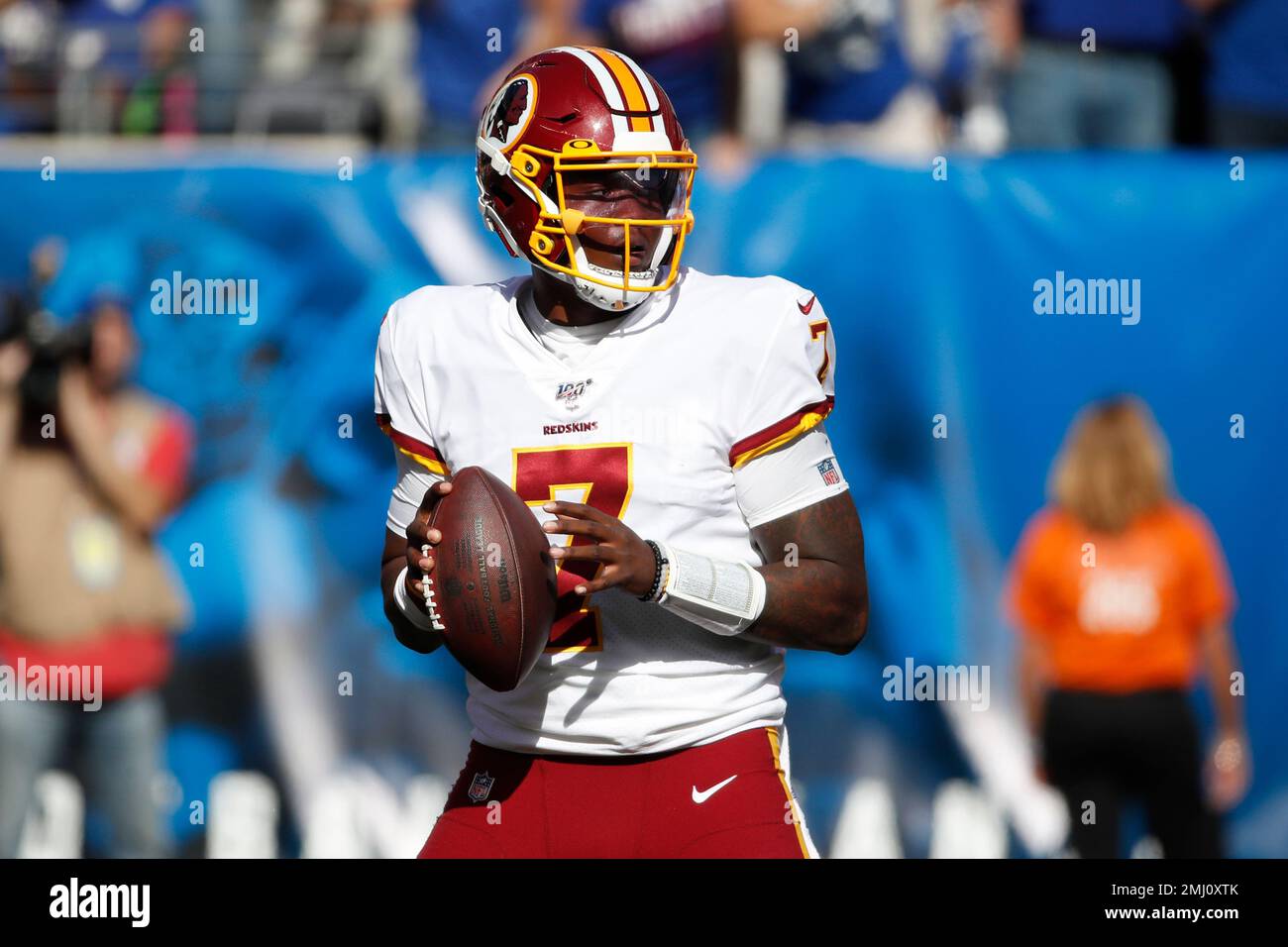 Washington Redskins quarterback Dwayne Haskins (7) looks to throw a ...