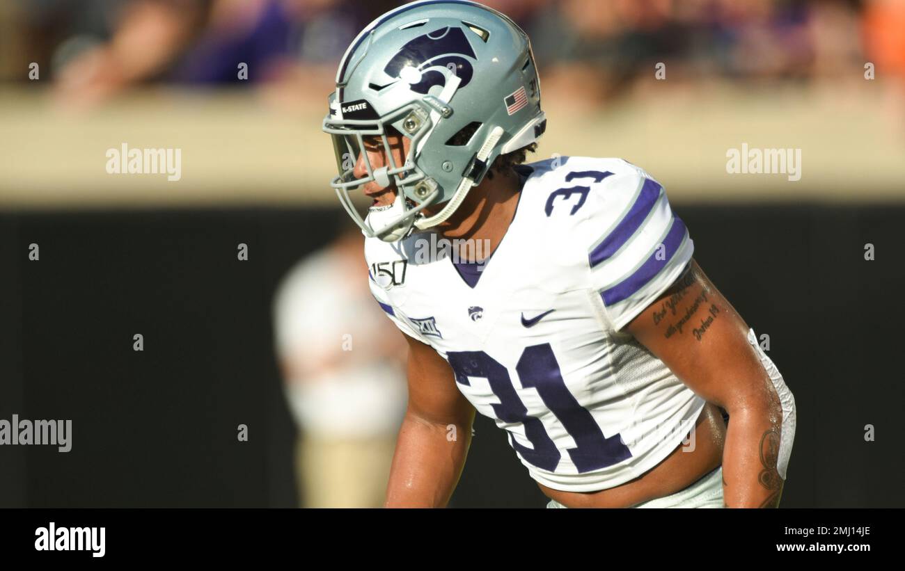 Kansas State defensive back Jahron McPherson warms up prior to the ...