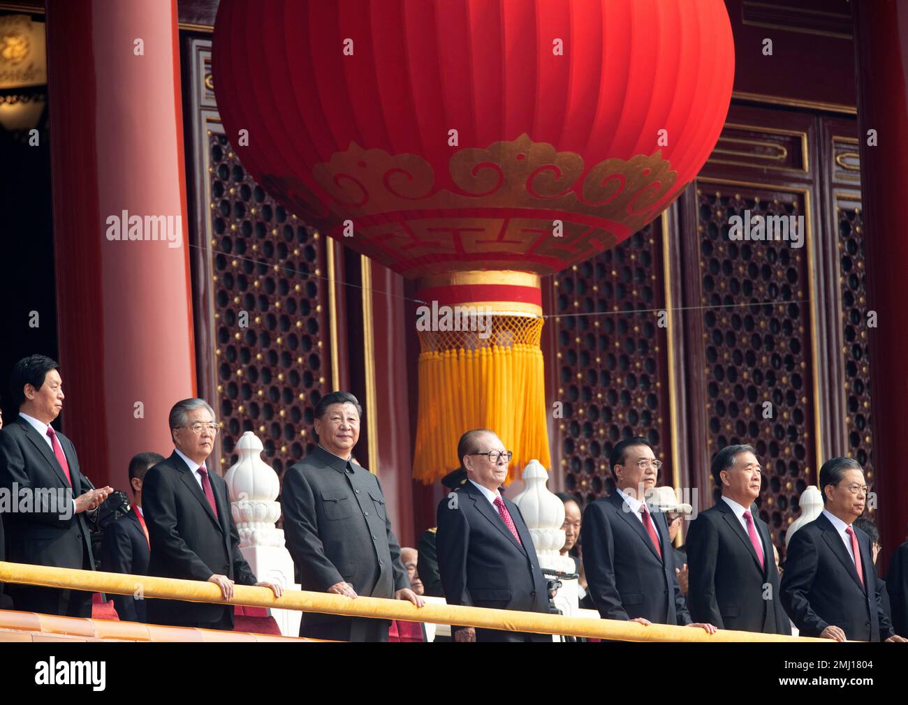 Chinese President Xi Jinping, third from left, with former presidents ...